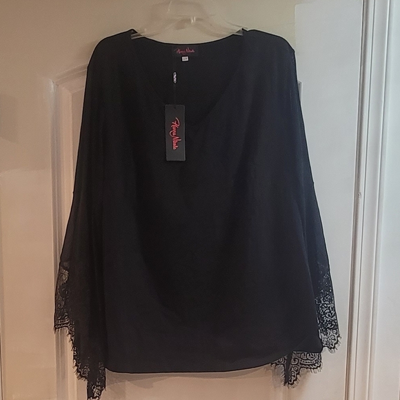 Tops | Hanna Nicole Plus Size Black Top | Poshmark